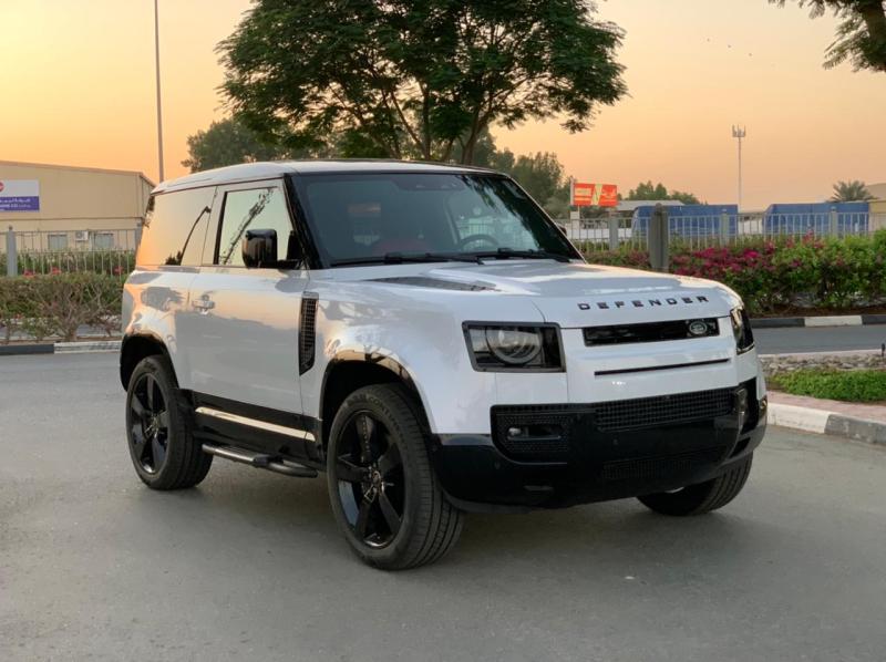 Land Rover | Defender | 2022 | 325222 | Yalla Deals